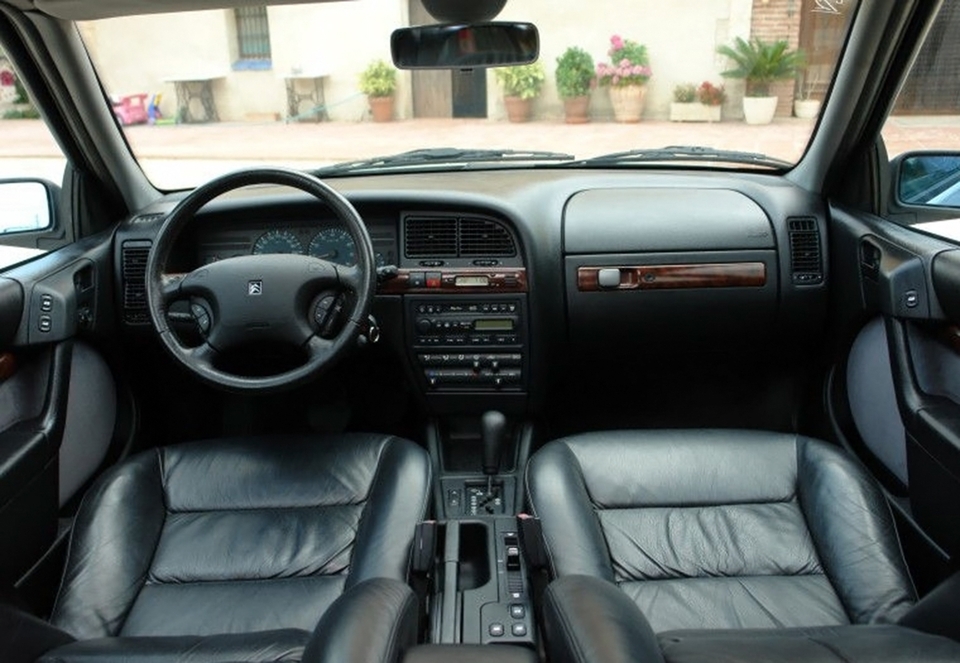 Citroën Xantia V6 (1997 – 2001), hi-tech, musicale et rapide, dès 5 000