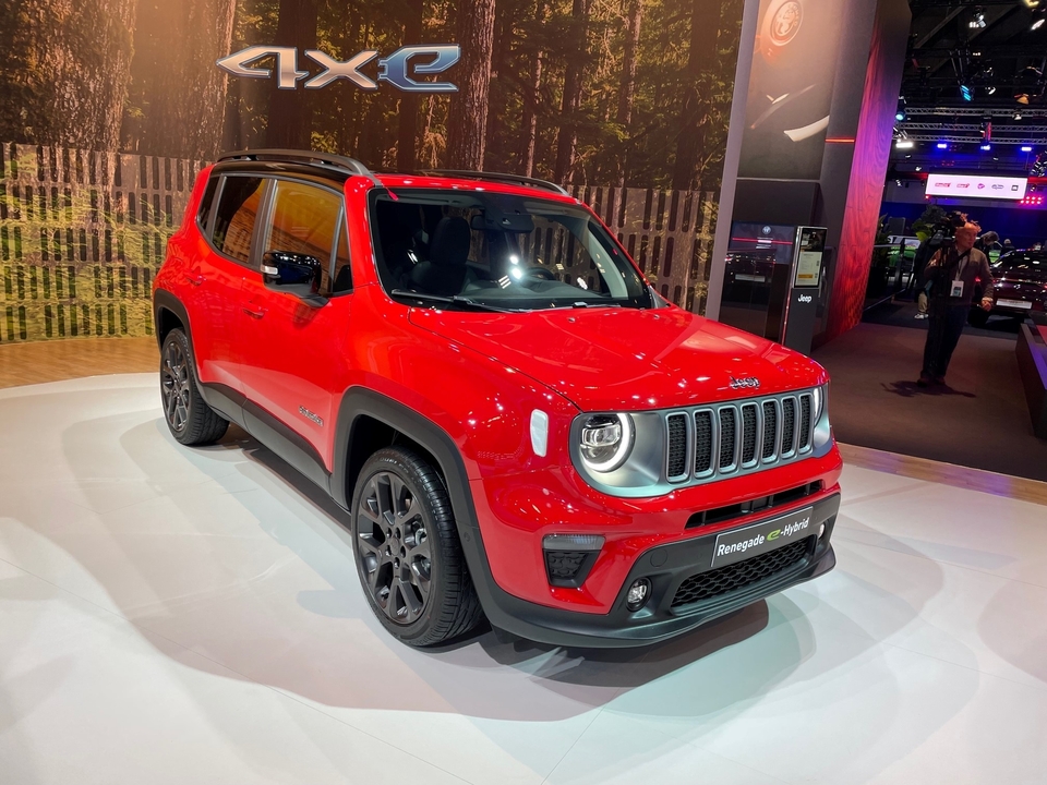 En direct du Salon de Bruxelles 2023 - le stand Jeep