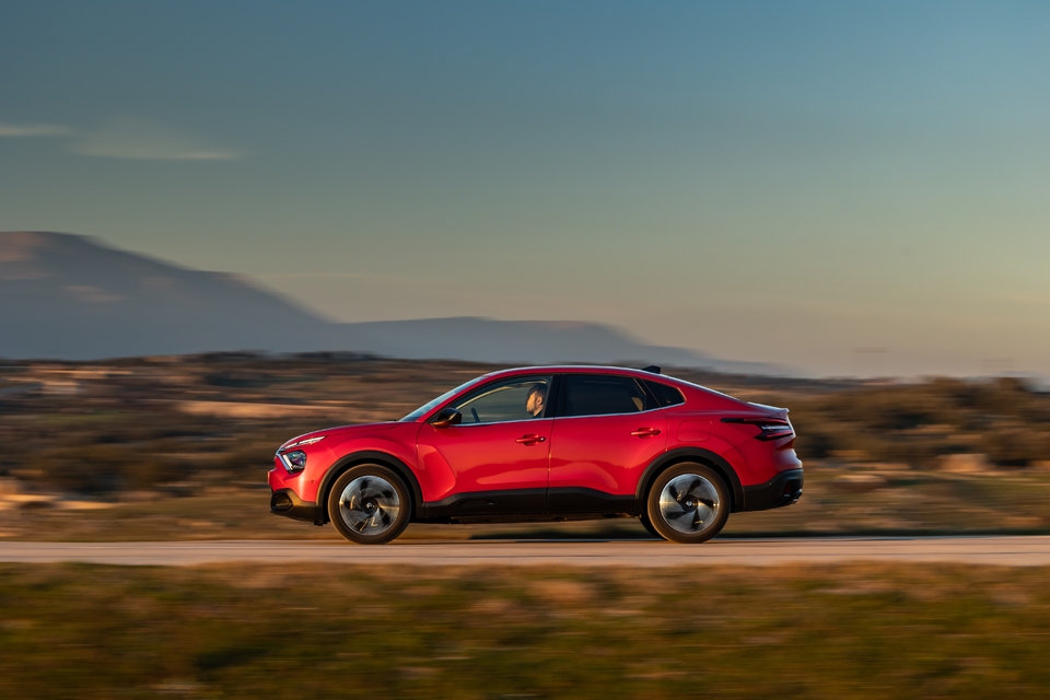 Essai vidéo - Citroën C4X (2023) : pour qui se prend-elle ? - Page 6