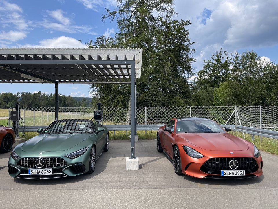 Pourquoi on préfère la nouvelle Mercedes SL à l'AMG GT coupé
