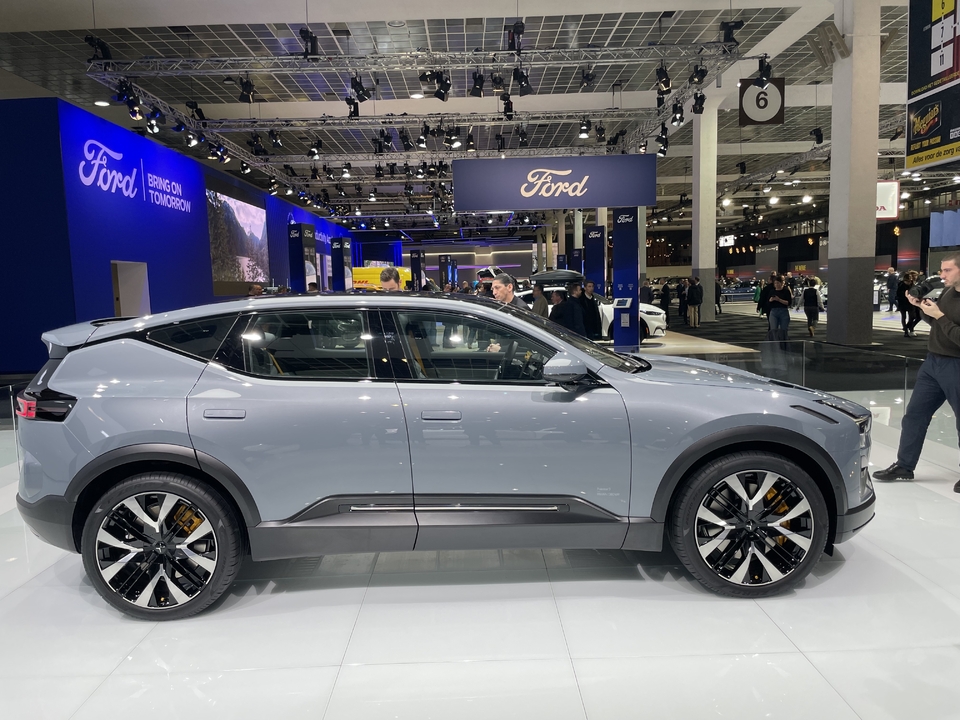 En direct du Salon de Bruxelles 2023 - Le stand Polestar (vidéo)