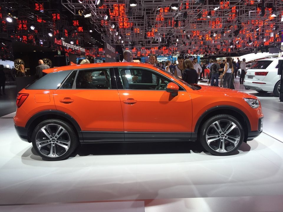 Audi Q2: techno-parade - Vidéo en direct du Mondial de Paris 2016
