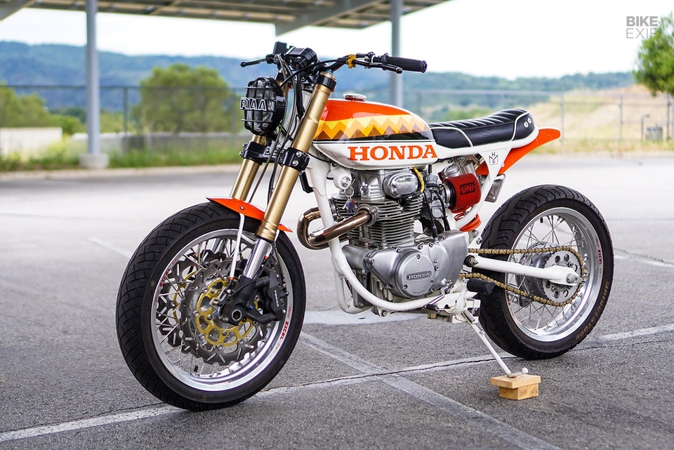 Une Honda CB350 revue façon Street Scrambler