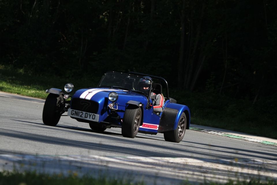 Caterham R300 Superlight au quotidien : jour 7, direction Folembray