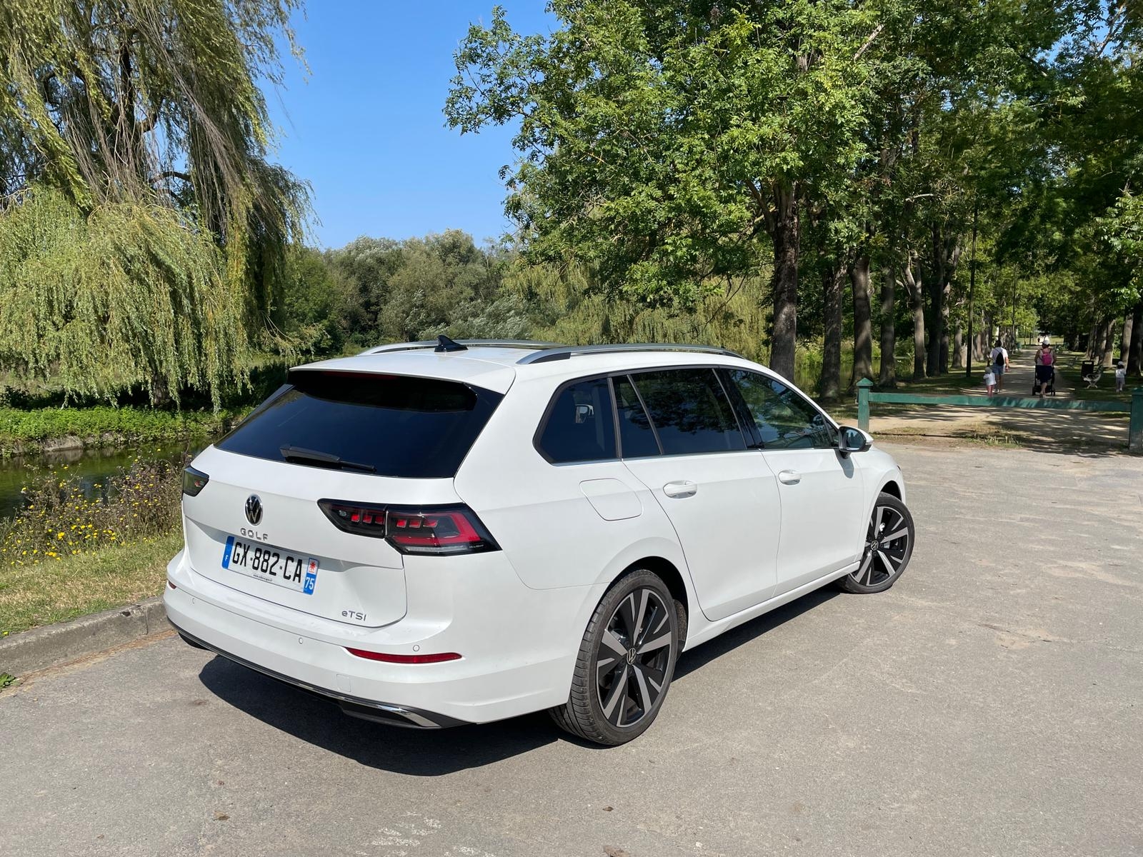 Premières images en direct de l'essai de la Volkswagen Golf SW restylée