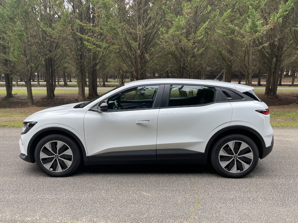 Essai - Renault Megane E-Tech ER (2023) : la combinaison gagnante ...