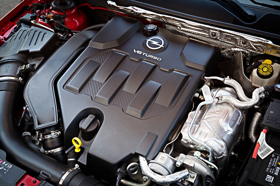 Opel Insignia OPC (2009 – 2016), l’ultime missile intercontinental du ...