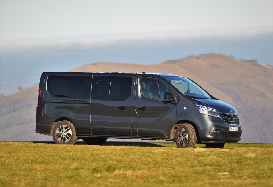 Essai - Renault Trafic SpaceClass : et l'utilitaire devient carrosse