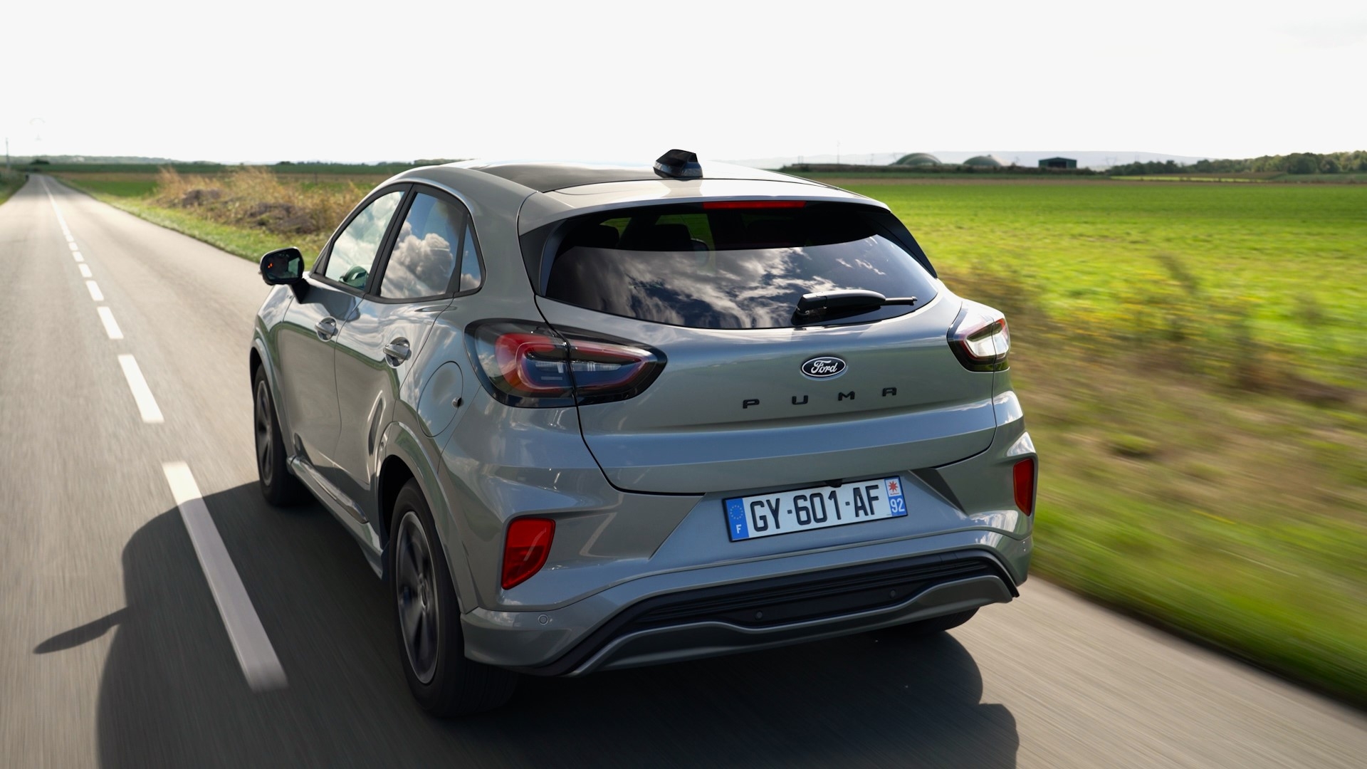 Pourquoi choisir le Ford Puma restylé plutôt qu'un Captur ou un 2008 ...