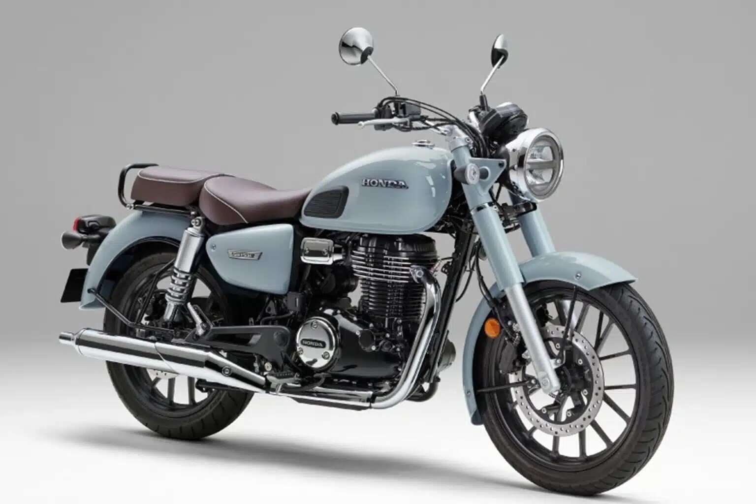 Honda présente une nouvelle CB350 encore plus rétro