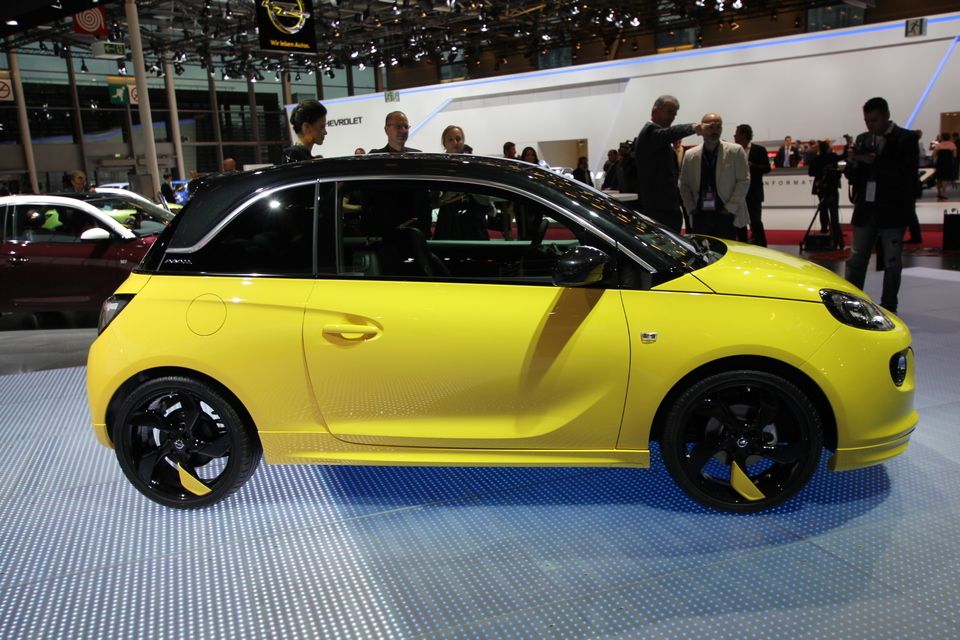 Vidéo : en direct du Mondial de Paris - Opel Adam : réussi