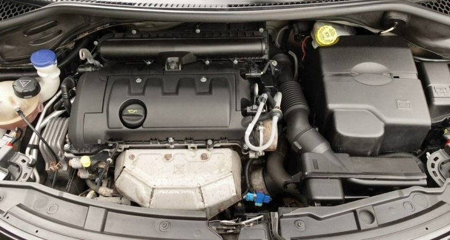 Fiat Grande Punto T-Jet vs Peugeot 207 VTI 120, des petites vives et ...