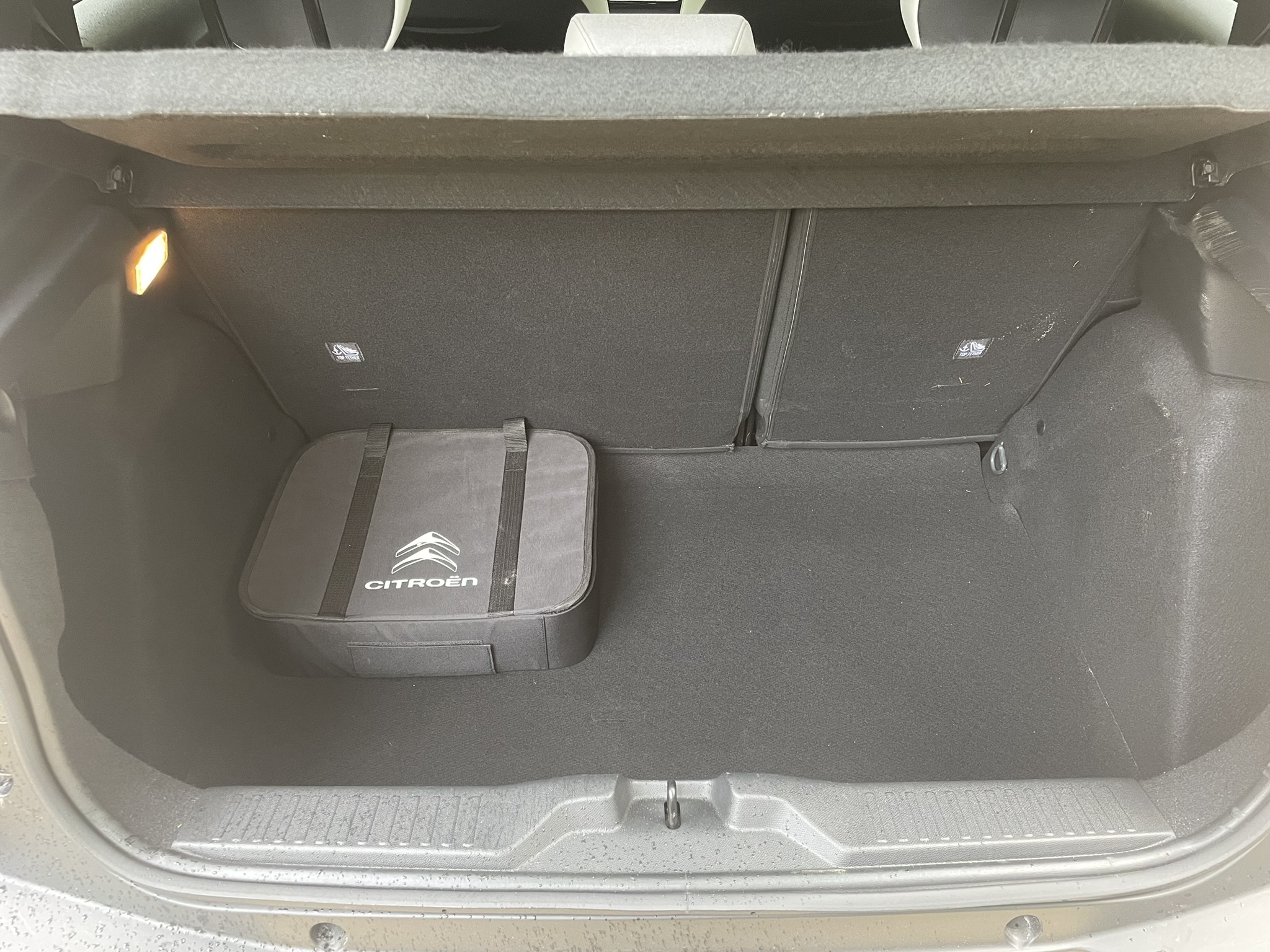 Citroën ë-C3 vs Dacia Spring: le cheap, c'est chic