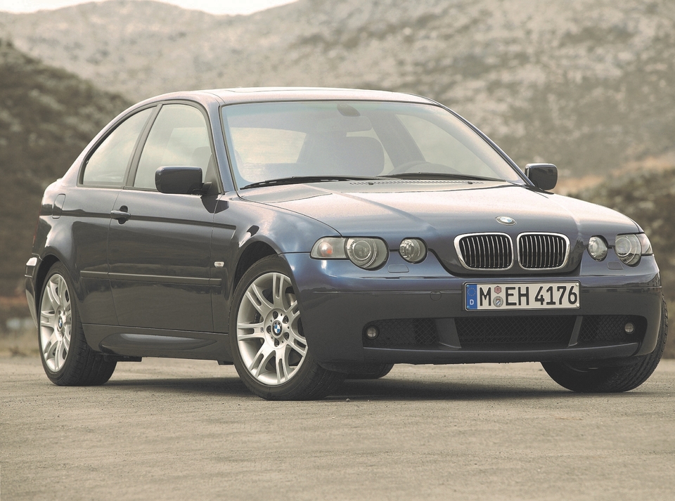 BMW 325 ti (2001-2004) : une compacte au 6-cylindres magique, dès 5 000
