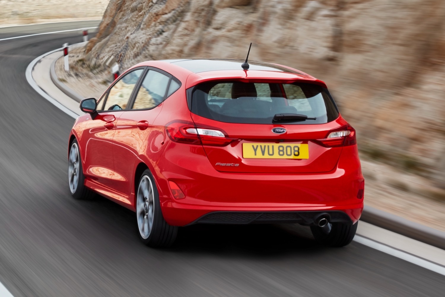 Match de 2017 - Nouvelle Nissan Micra vs nouvelle Ford Fiesta
