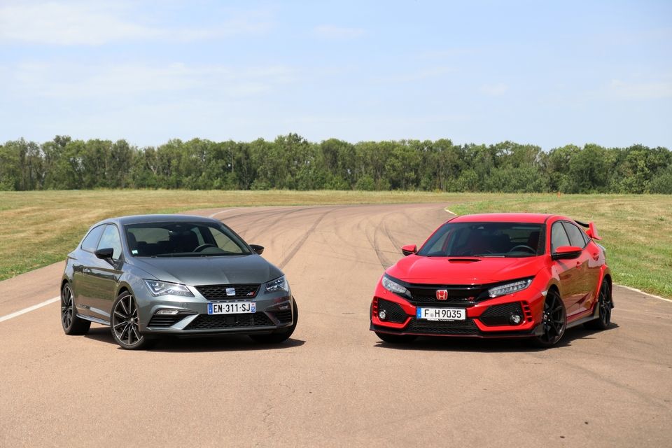 Comparatif vidéo - Les essais de Soheil Ayari - Honda Civic Type R vs ...