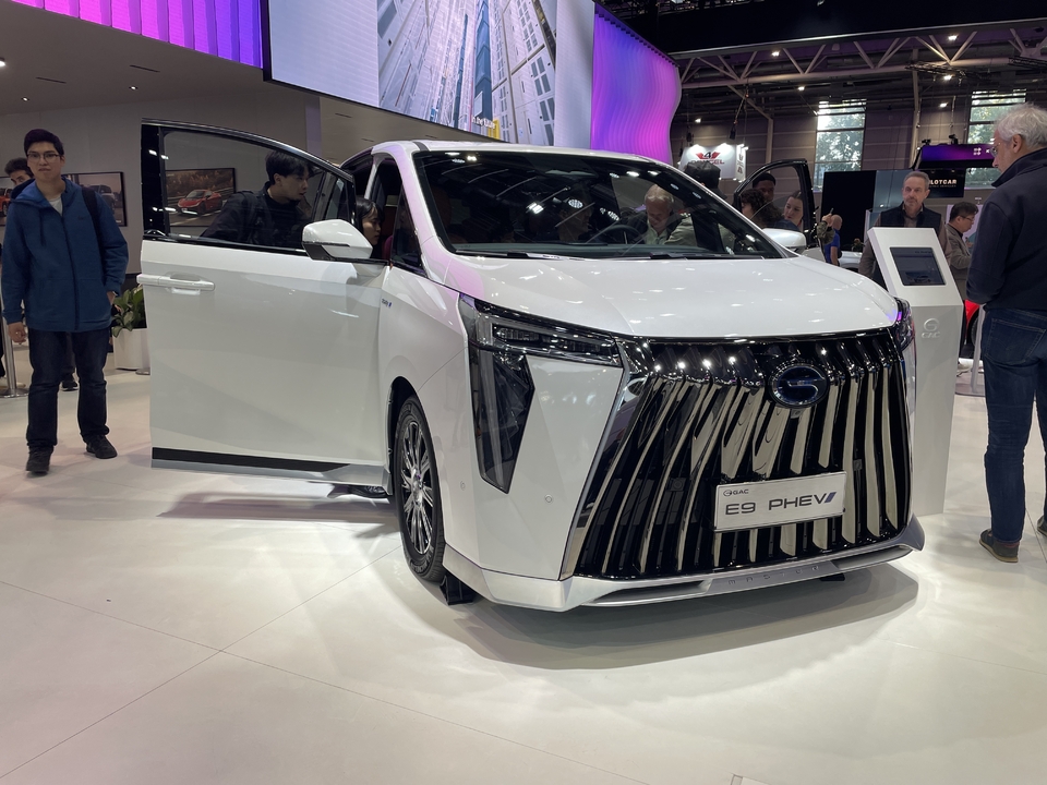 Salon de Paris - GAC Hyptec SSR : cette sportive de 1 200 ch passe de 0 ...