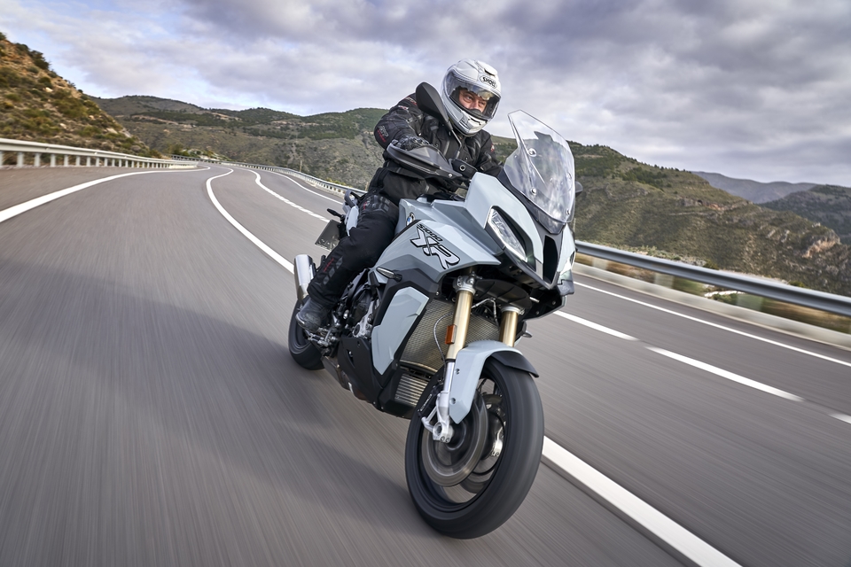 Essai - BMW S1000 XR : avec un S comme dans croSSover - Page 2