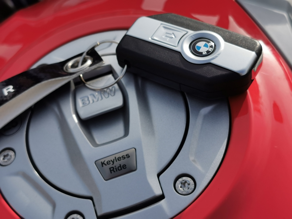 Essai - BMW S1000 XR : avec un S comme dans croSSover