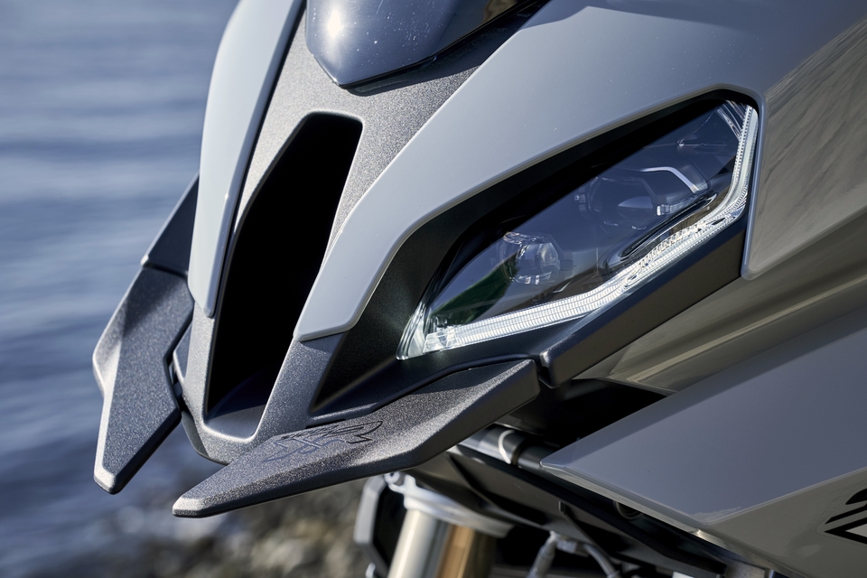 Essai - BMW S1000 XR : avec un S comme dans croSSover