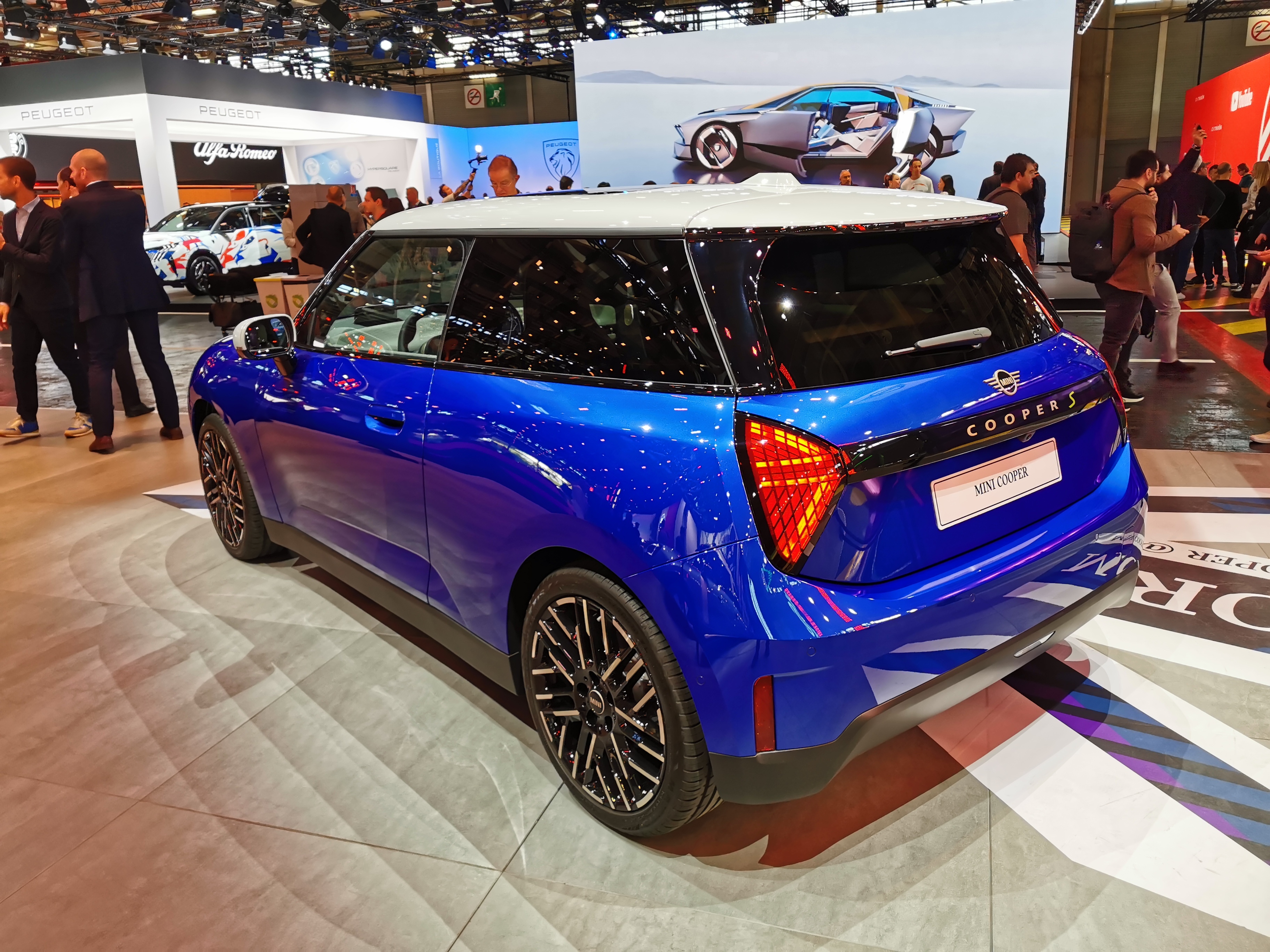 Mini Cooper SE : 218 ch électriques dans la Mini 3p - En direct du ...