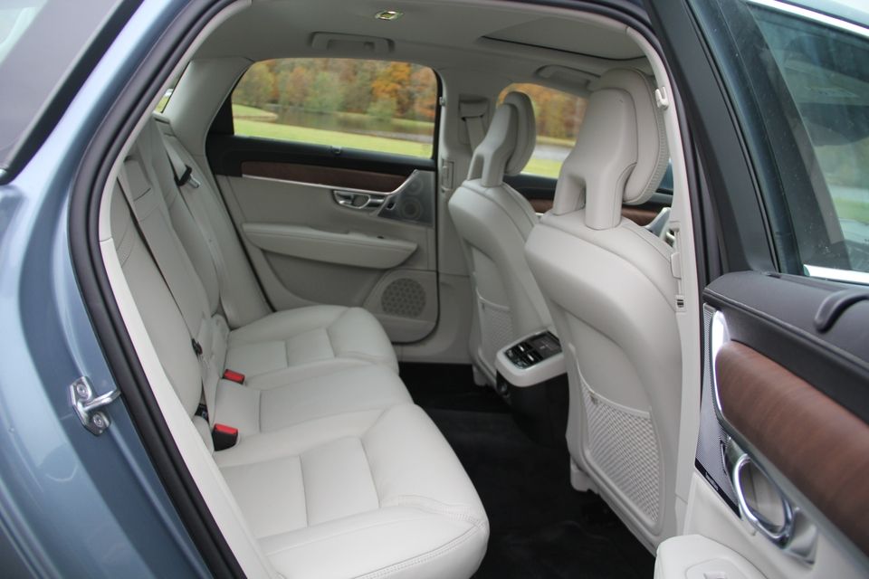 Essai vidéo - Volvo S90 : nordique express