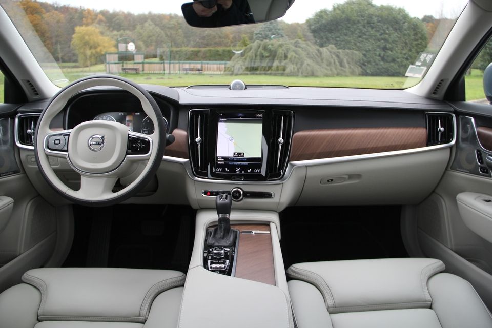 Essai vidéo - Volvo S90 : nordique express