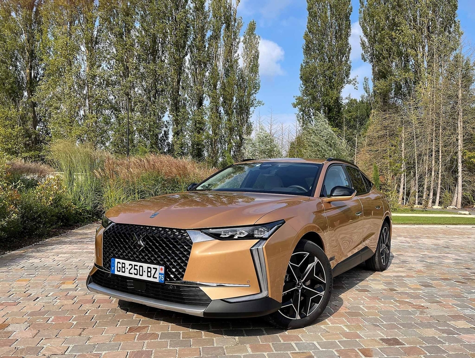 Essai vidéo – DS4 Cross (2021) : C’est la ouate qu’elle préfère