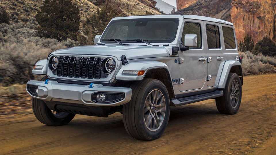 Nouveau Jeep Wrangler restylé (2023), la calandre rétrécit