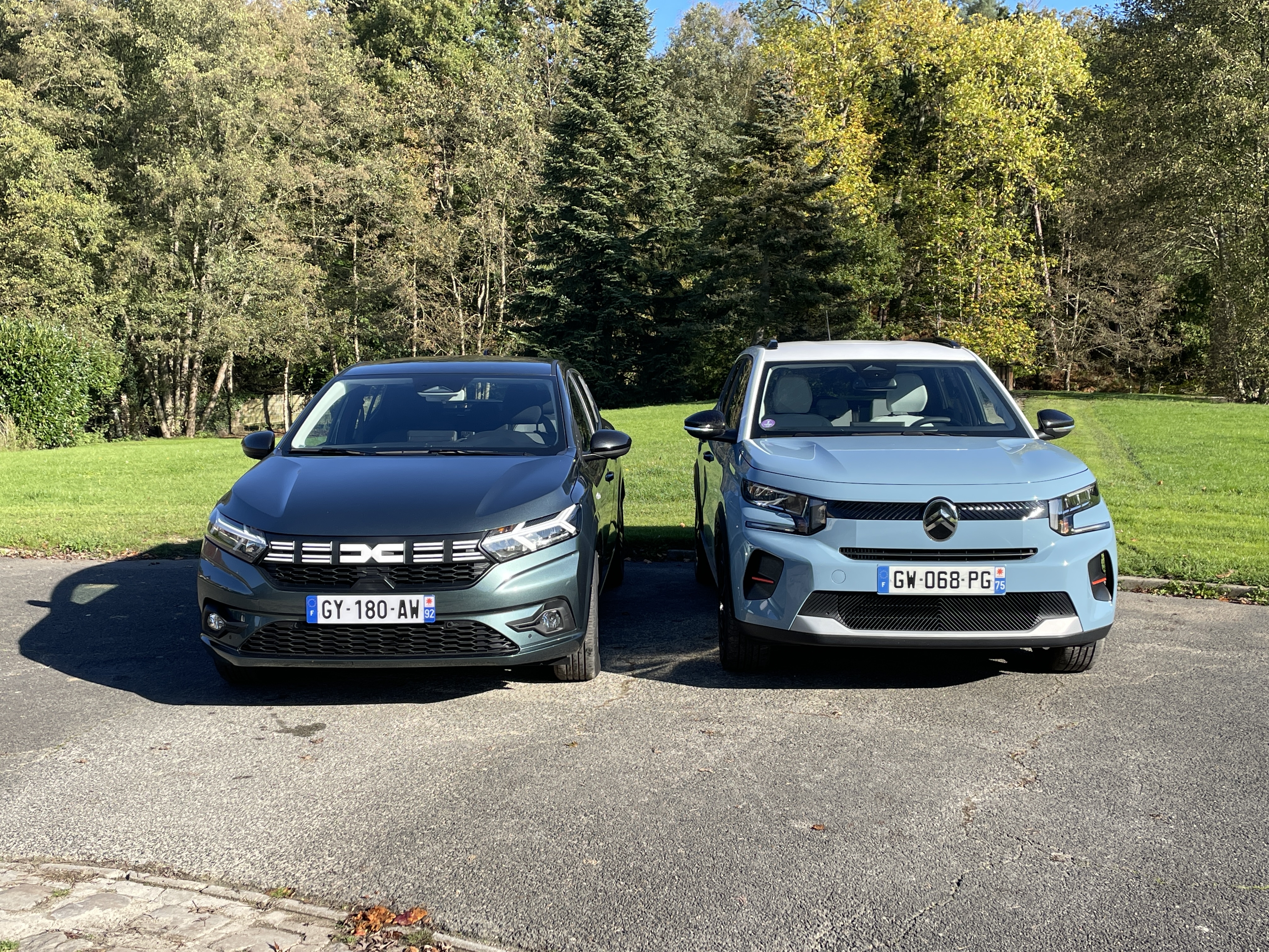 Citroën C3 vs Dacia Sandero : le match des citadines populaires