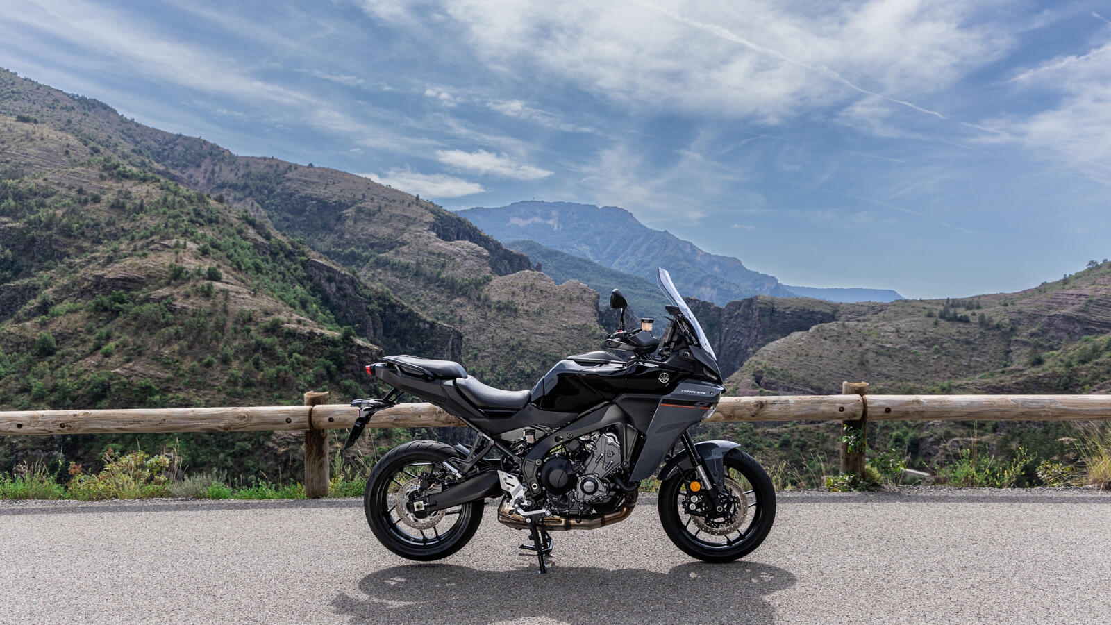 Les Yamaha Tracer 9, Tracer 9 GT et Tracer 9 GT + se bonifient au salon ...