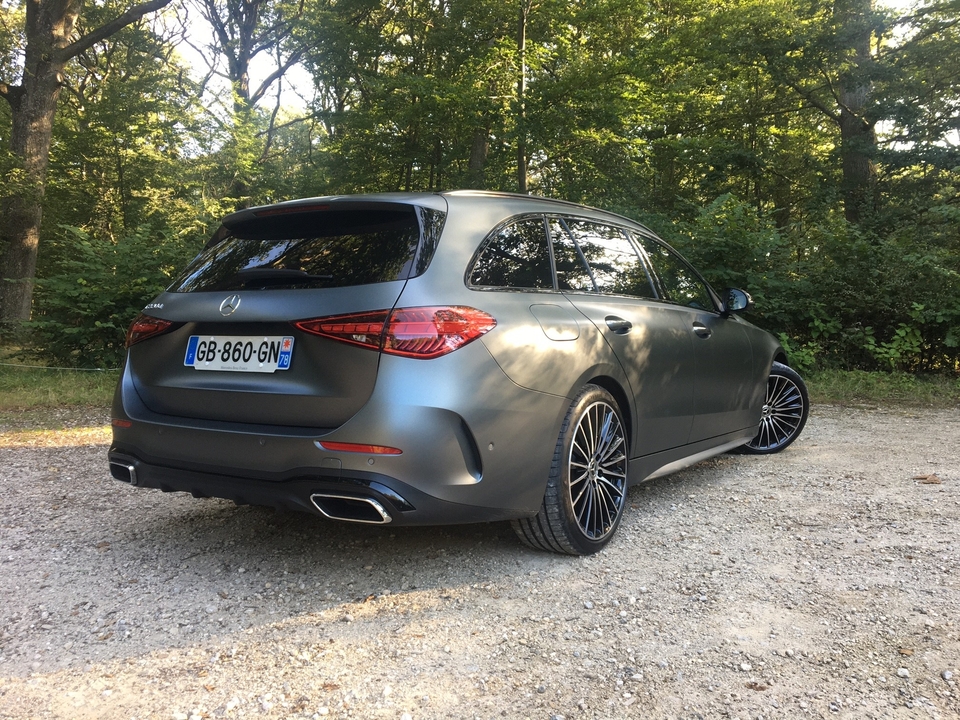 Mercedes Classe C SW (2021) : les premières images en direct de l'essai ...
