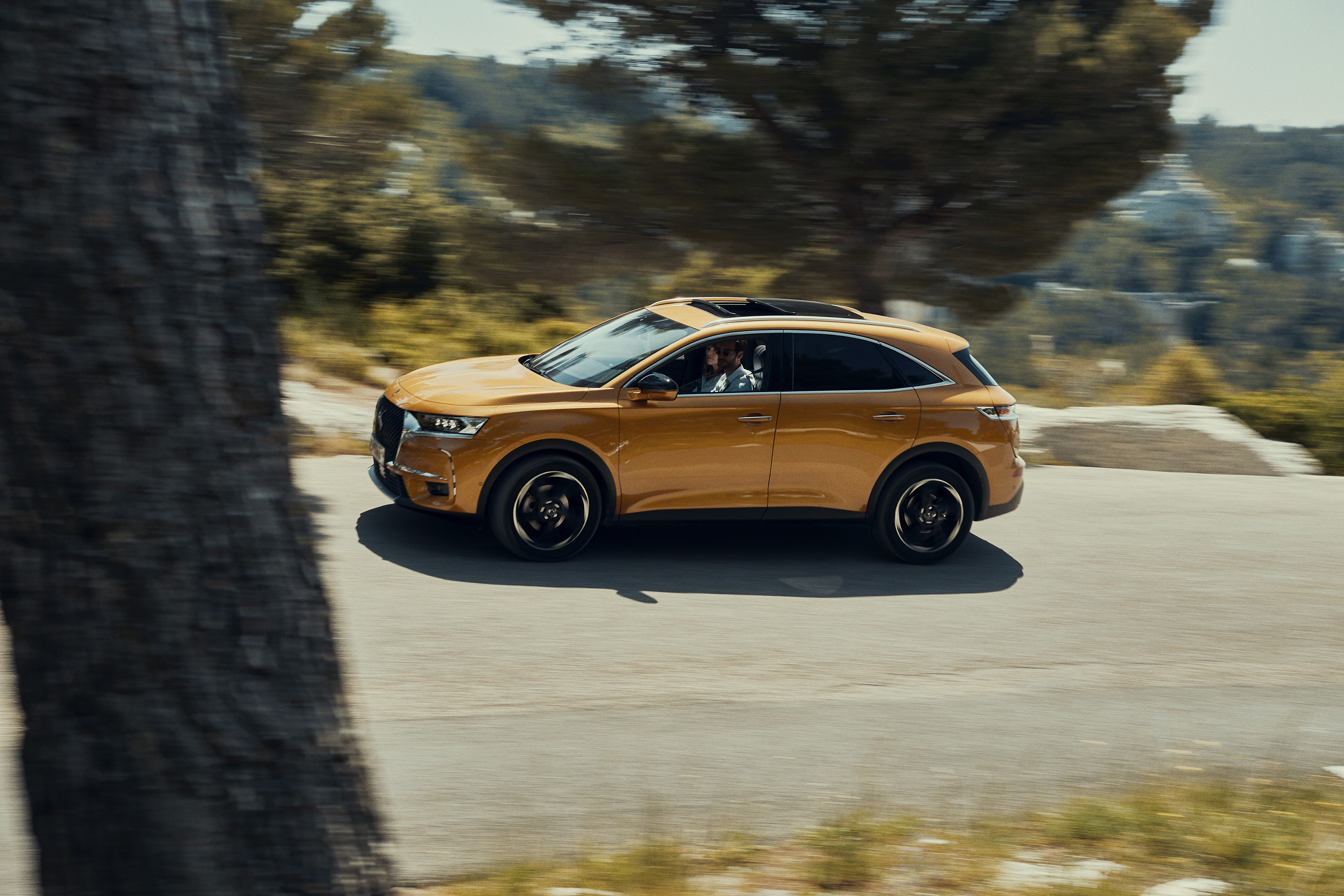 Comparatif - DS7 Crossback vs Mercedes GLC : la prudence n'exclut pas l ...