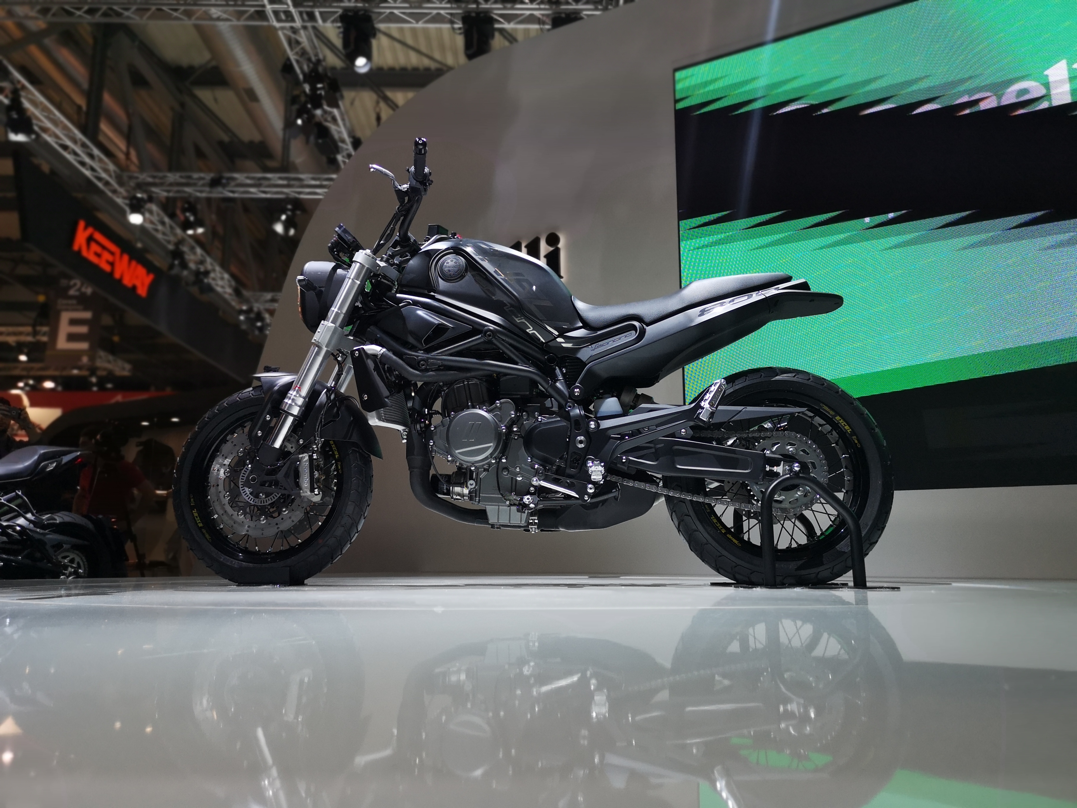 Benelli 800 Leoncino - EICMA 2018 : Concept à suivre