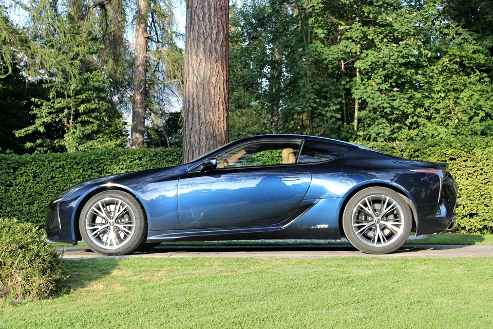 Essai vidéo – Lexus LC 2017 : la GT qui sait tout faire