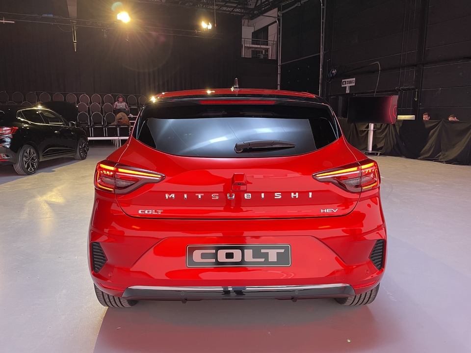 Présentation vidéo - Mitsubishi Colt (2023) : frères d'armes