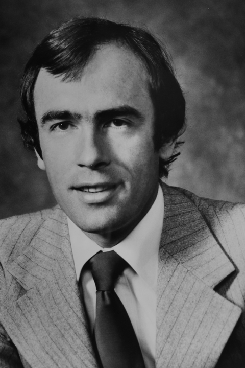 DESIGNERbyBELLU: Alex Tremulis, California Dream