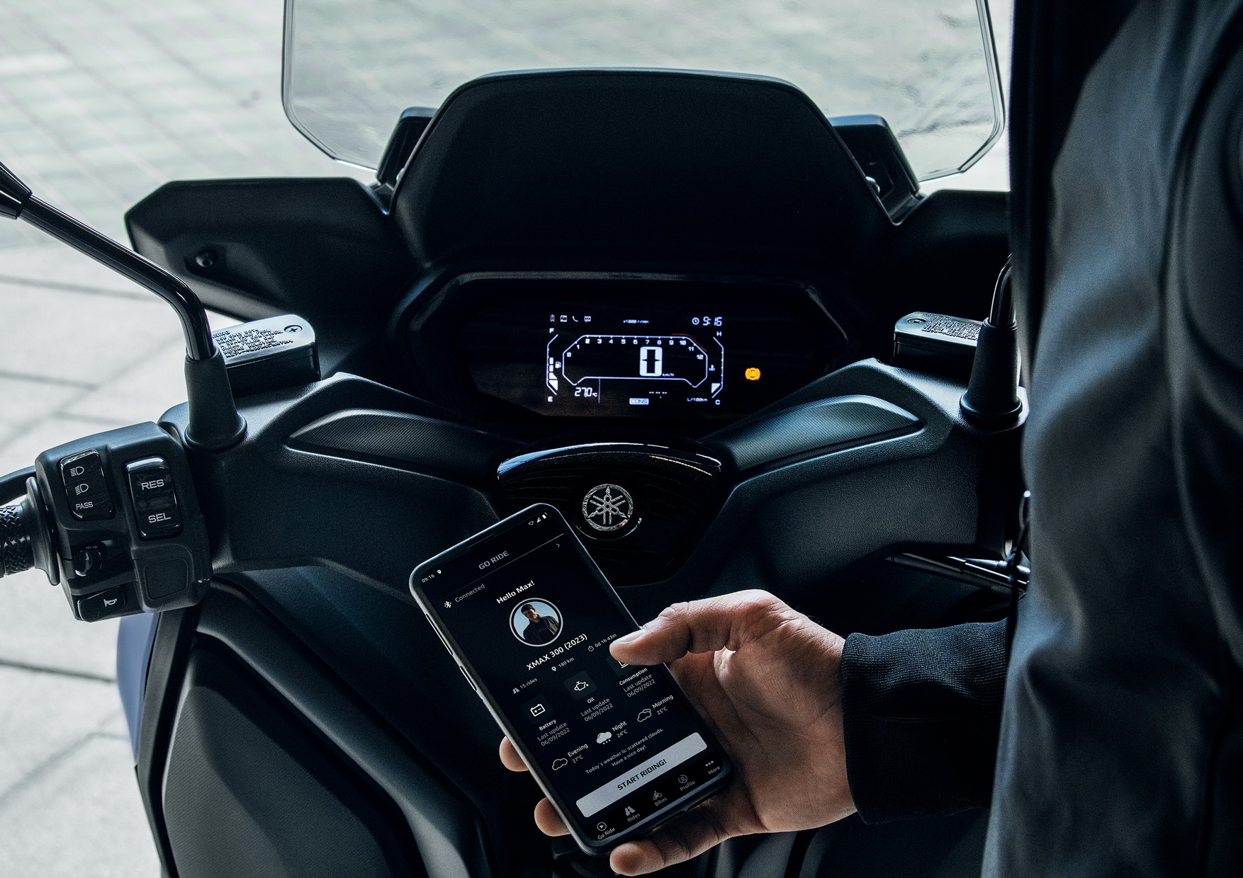 Essai - Yamaha XMax 300 Tech Max (2023) : le concept se peaufine.