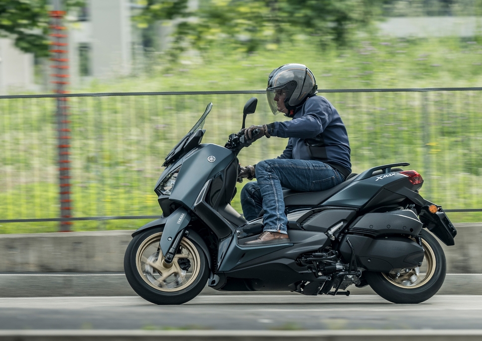 Essai - Yamaha XMax 300 Tech Max (2023) : le concept se peaufine.