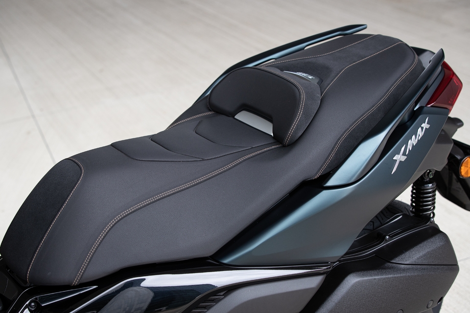 Essai - Yamaha XMax 300 Tech Max (2023) : le concept se peaufine.