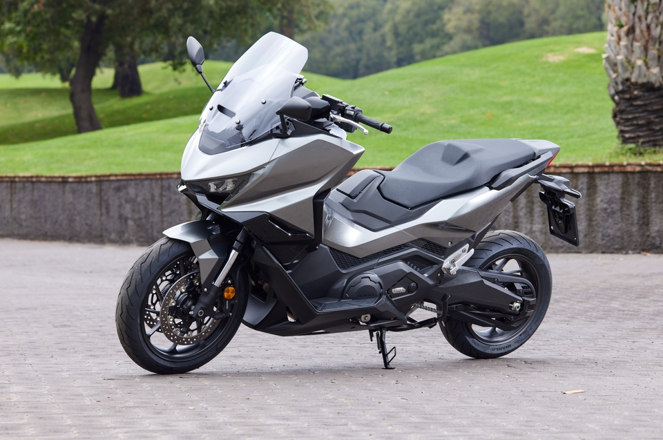 Le nouveau Honda Forza 750 est-il plus beau, plus bio et… plus haut