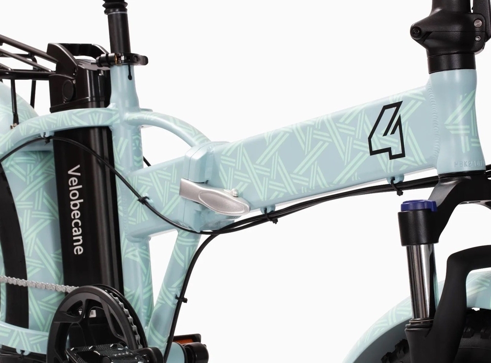 Renault présente un vélo électrique pliant pas trop cher accompagnant la R4