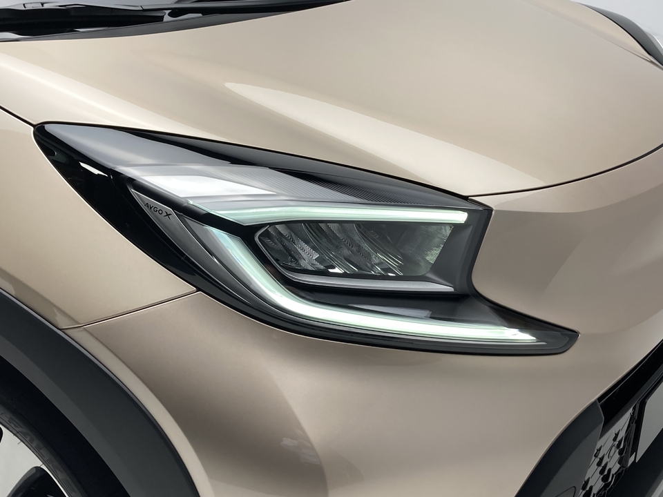Présentation vidéo - Toyota Aygo X : SUV de poche