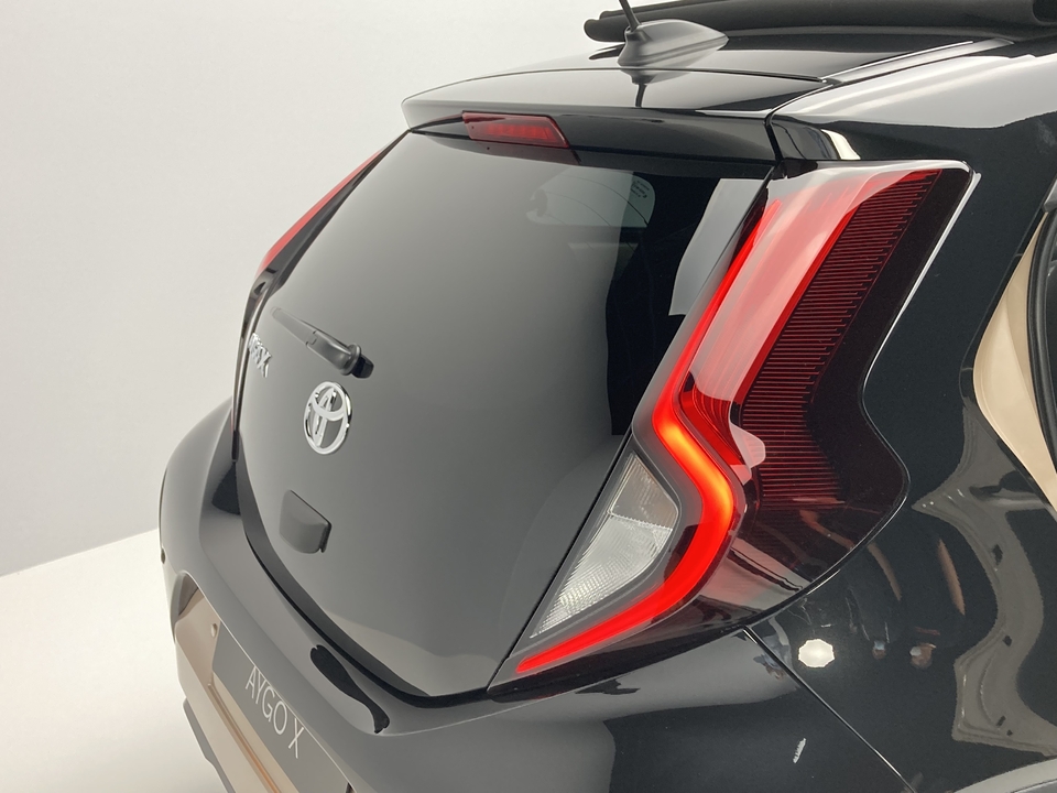 Présentation vidéo - Toyota Aygo X : SUV de poche