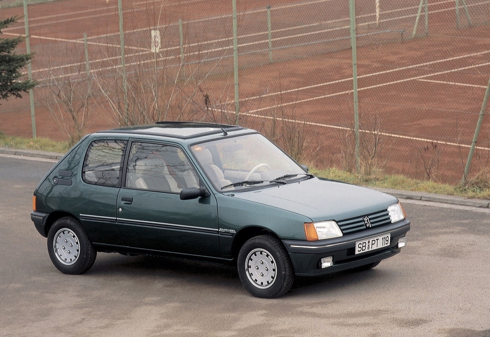 Peugeot 205 GT/XT/XS (1983-1993) : presque aussi nerveuses que des GTI ...
