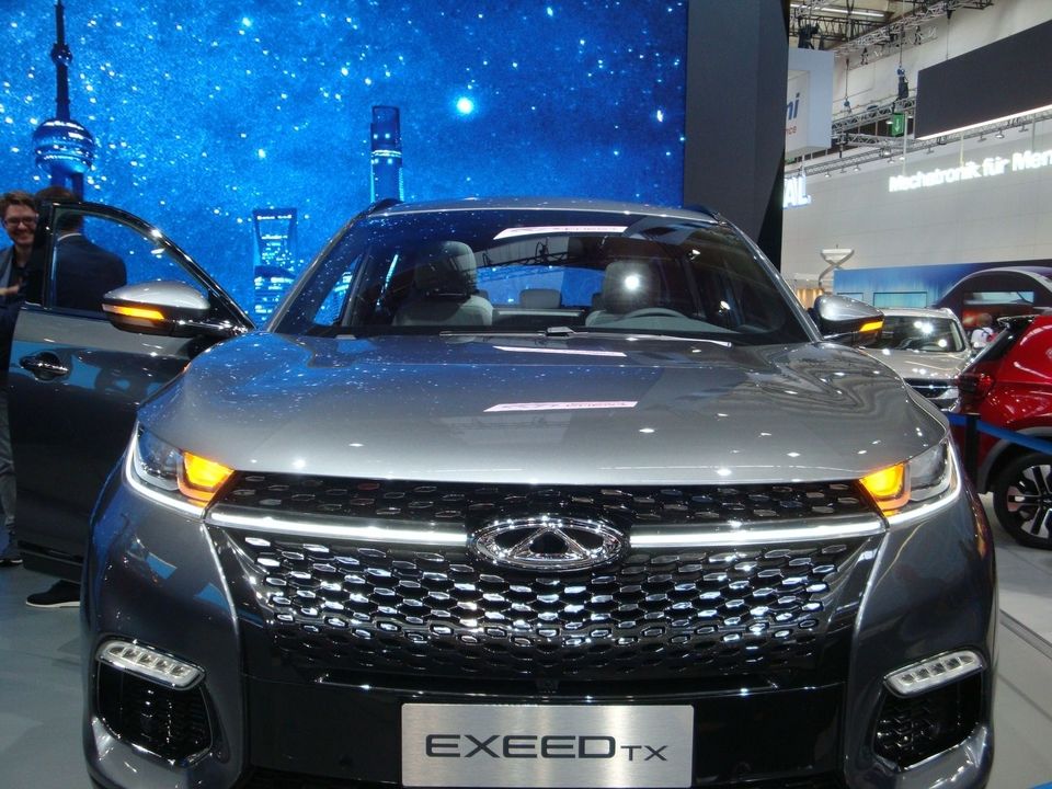 Chery Exeed TX : chinois pro-européen - Vidéo en direct du Salon de ...