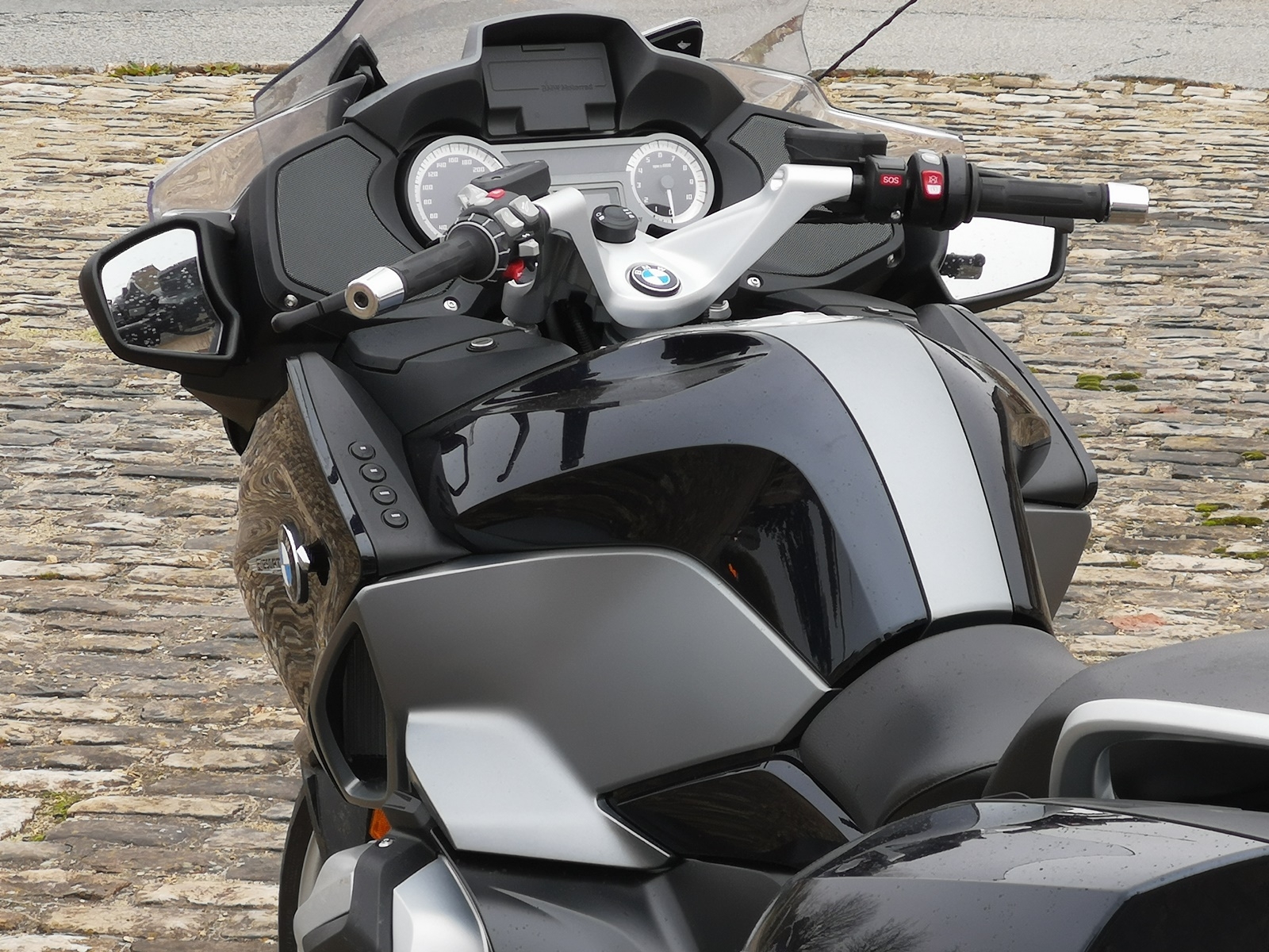 Essai - BMW R1250 RT - Un Boxer sacrément camé