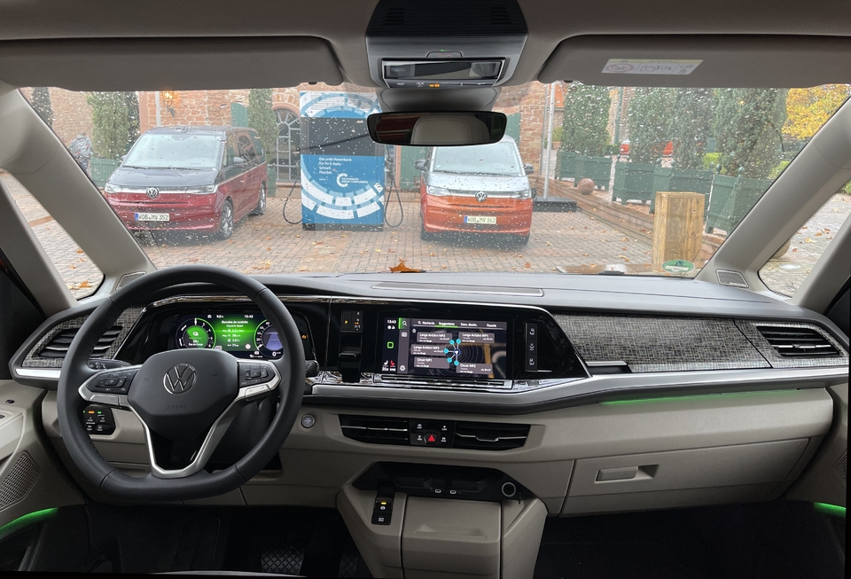 Essai - Volkswagen Multivan T7 (2021) – Plus monospace que minibus