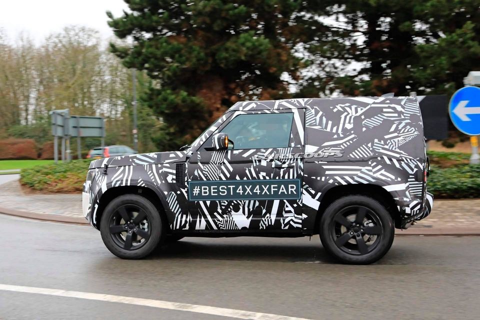 Le futur Land Rover Defender de sortie en châssis court