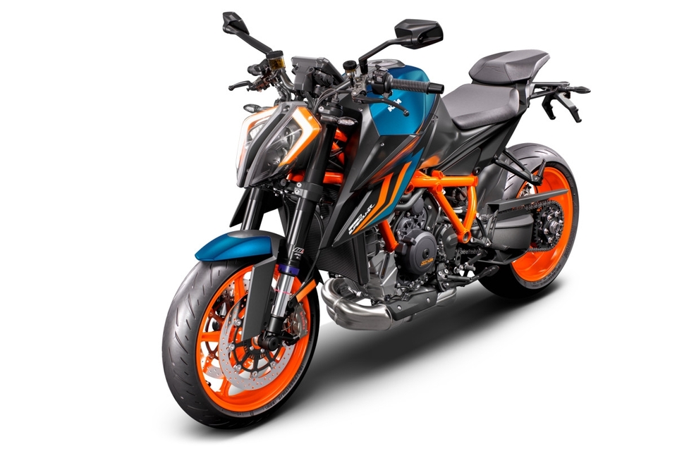 KTM 1290 Super Duke R Evo 2022 : la bête s'améliore encore